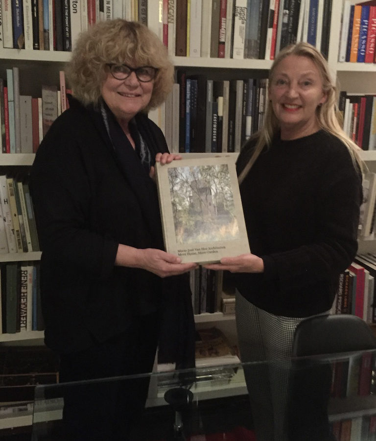 Marie-José Van Hee signeert haar boek ‘Marie-José Van Hee Architecten ...